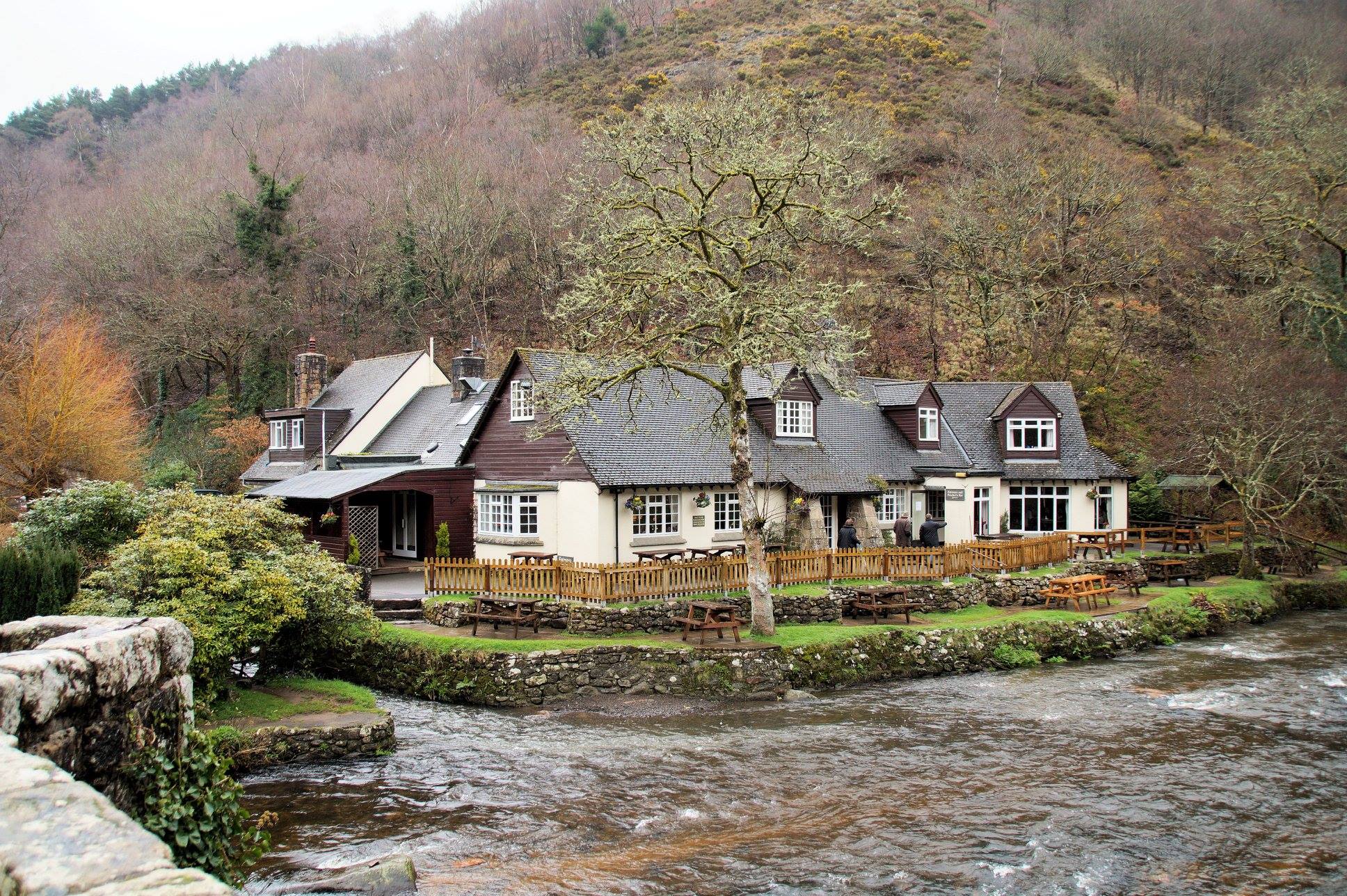 Fingle Bridge – Dartmoor Explorations