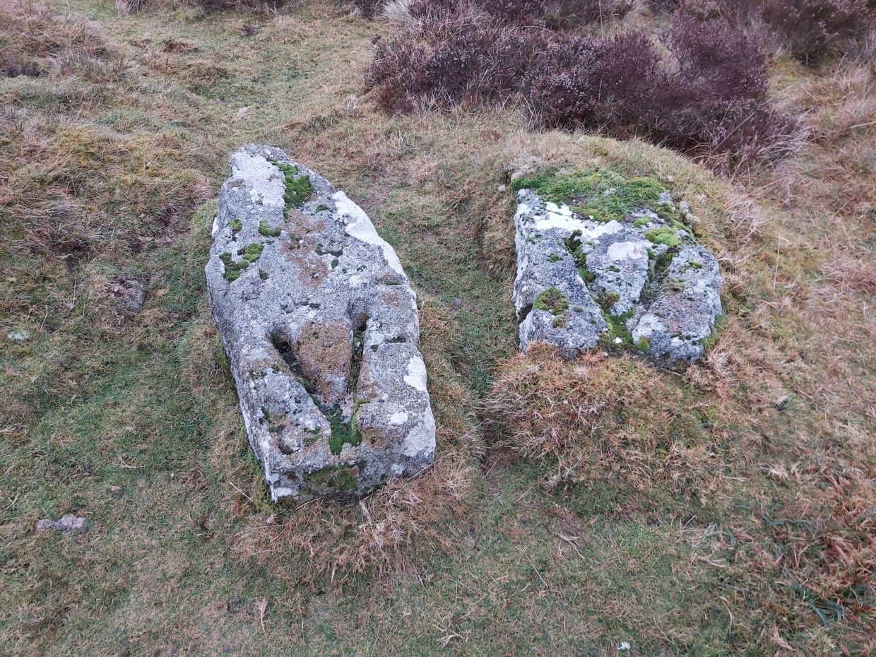 ‘V’ Stones – near King’s Oven – Dartmoor Explorations